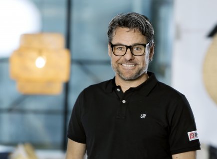 Kontakta oss | Reception och medarbetare | Platzer